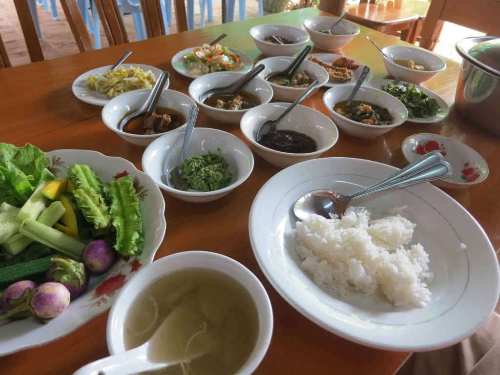 Cha Bo ~ Vietnamese Grilled Beef Patties – Life of the Party Always!